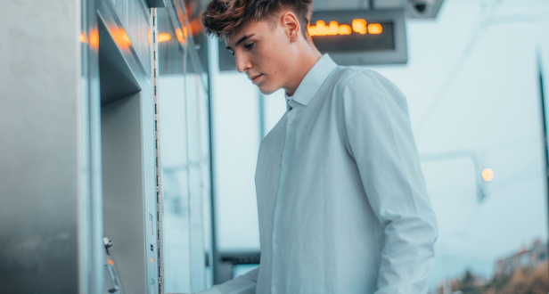 What is overdraft protection? The pros and cons of opting out – MoneyRates